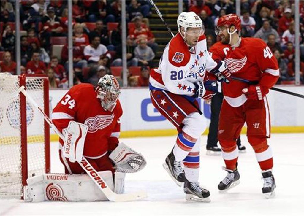 Capitals defeat Red Wings 2-1 | Windsor Star