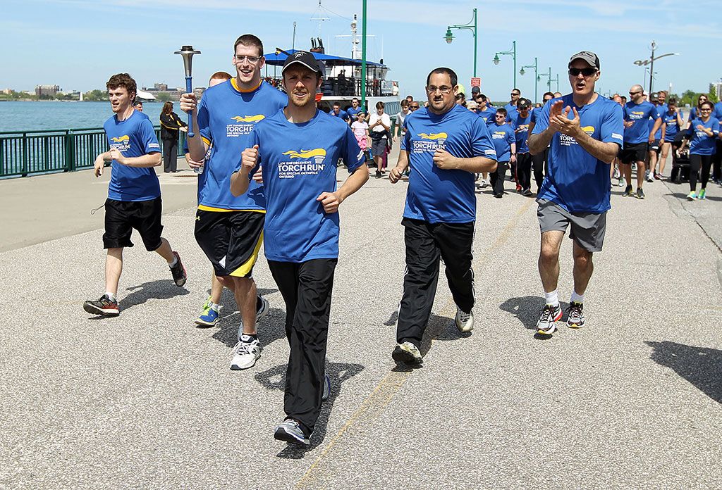 Torch run gives boost to Special Olympics | Windsor Star