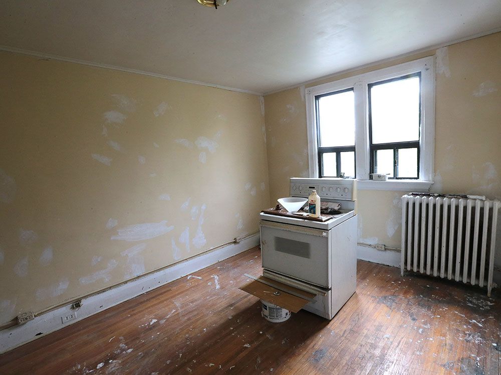 City frustrated with owner of rundown apartment building | Windsor Star