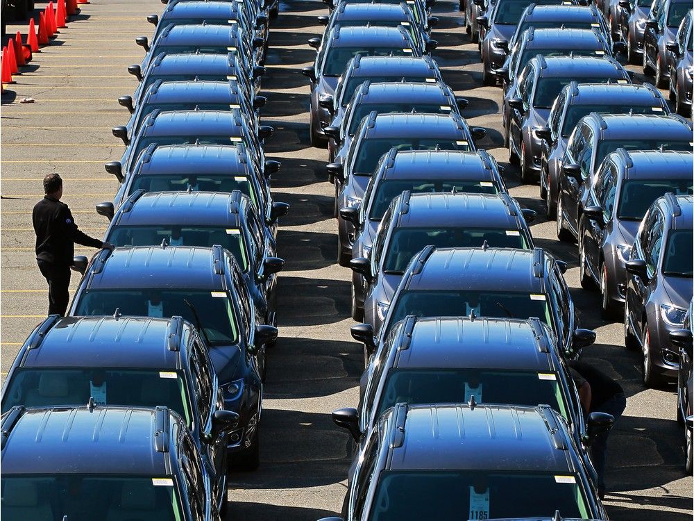 U.S. dealers gear up to sell Chrysler Pacifica minivan | Windsor Star