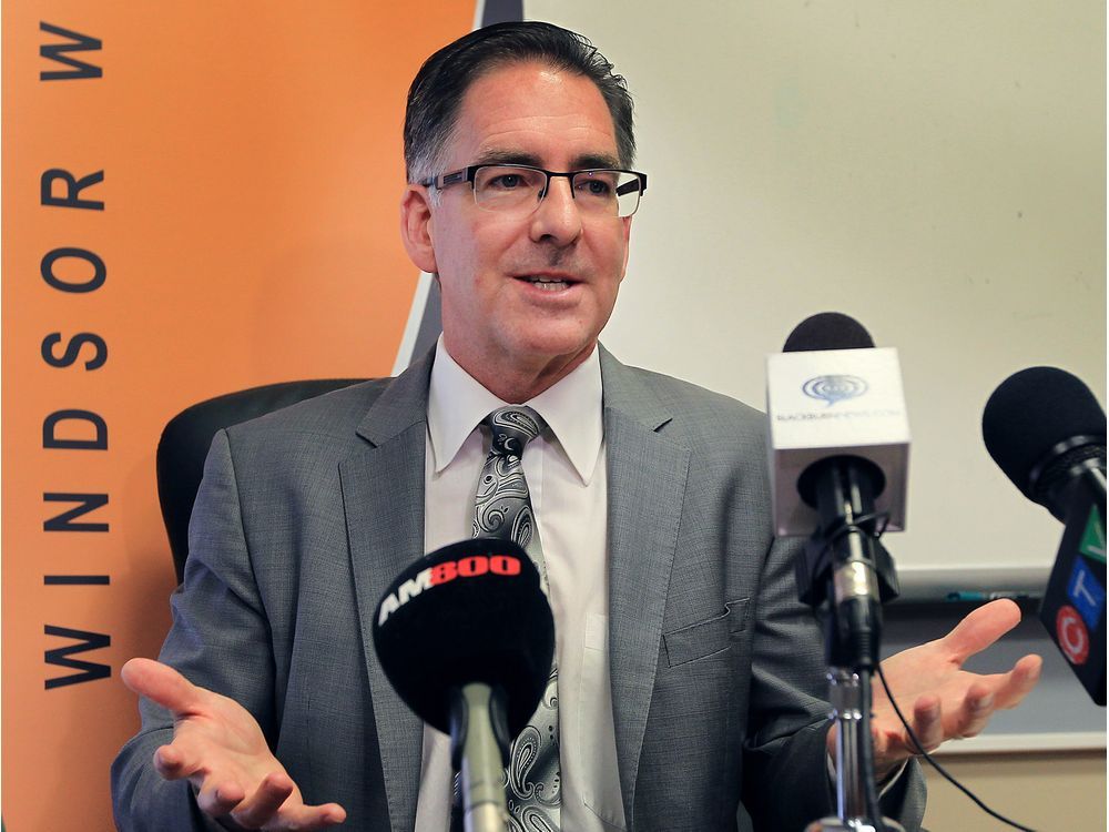 Howe bridge authority lost its way, threatens project, Masse says ...