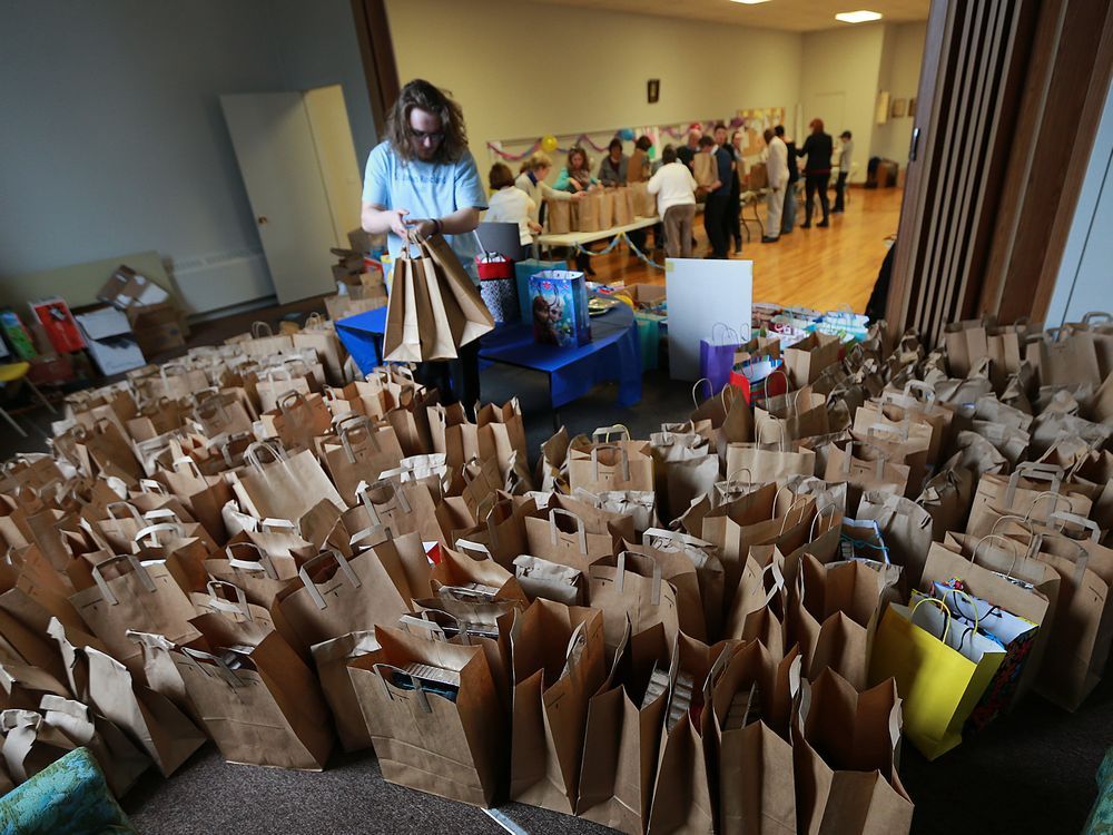 Windsor Anglican churches donate cake mixes and more to food banks ...