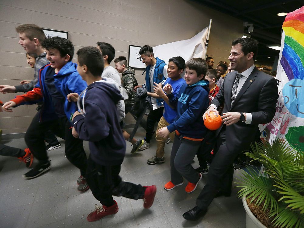 South Windsor arena opens new addition | Windsor Star