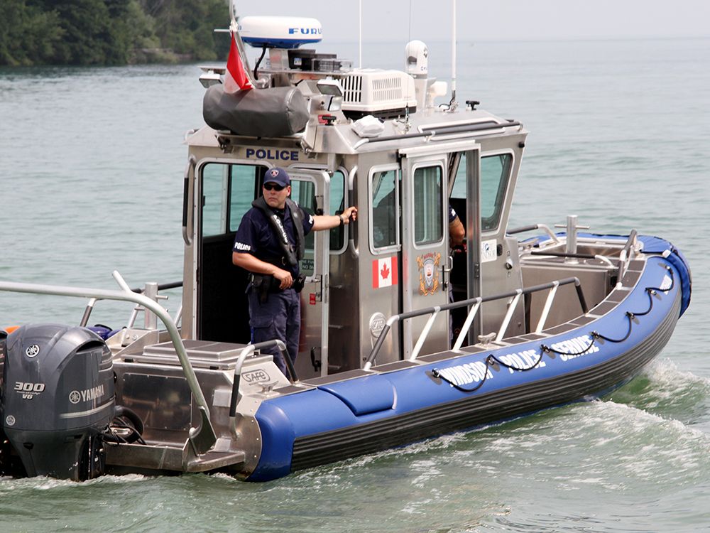 Naval reserves and police marine units to do training on Detroit River ...