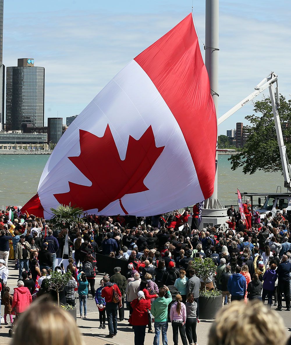 Project complete: Great Canadian flag raising videos and images ...