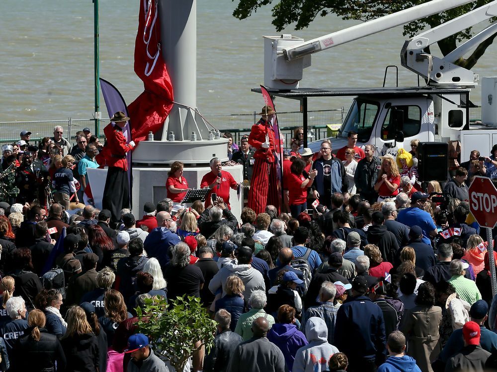Project complete: Great Canadian flag raising videos and images ...