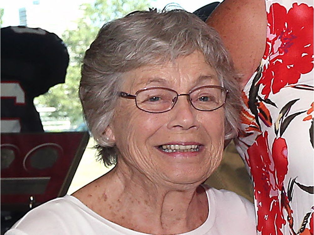 Hall of fame: Bell was pioneer for women's curling as player, teacher ...