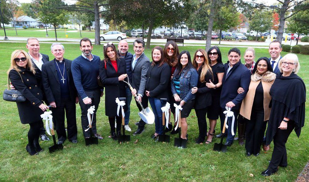 Supporters dig in for HDHG Healing Garden | Windsor Star