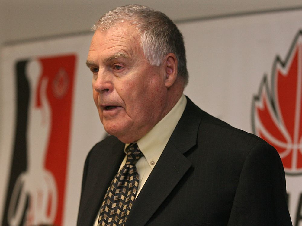 Legendary basketball coach Paul (Doc) Thomas dies at 91 | Windsor Star