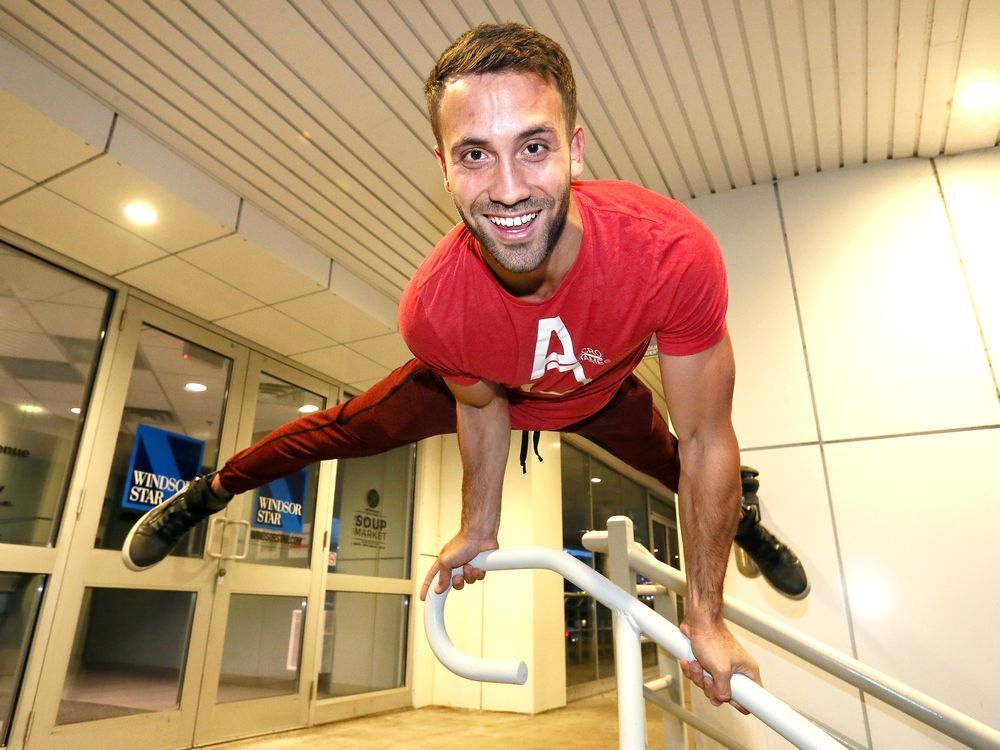 Amherstburg 'acro' athlete teaches balance for Christmas charity ...