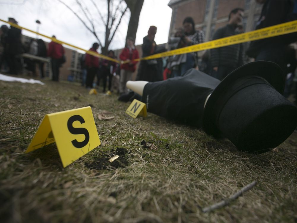 Photos: Mock crime scene offered clues at forensic sciences conference ...
