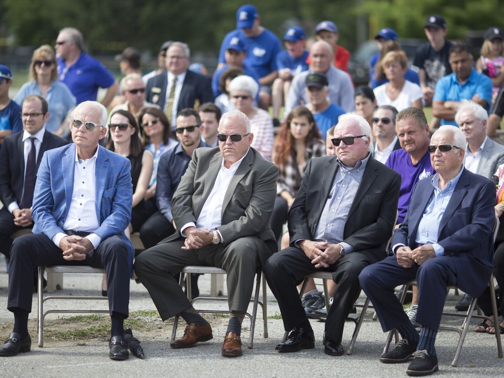 Groundbreaking held for Riverside 'field of dreams' | Windsor Star