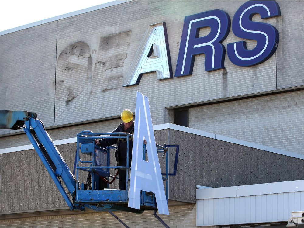 Photos: Sears signage comes down at Devonshire Mall | Windsor Star