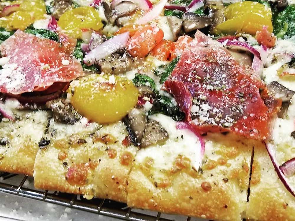 Windsor pizza maker wins Canadian Pizza Summit title | Windsor Star