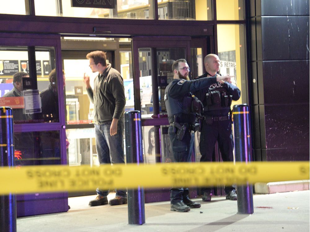 One man in custody following downtown stabbing | Windsor Star