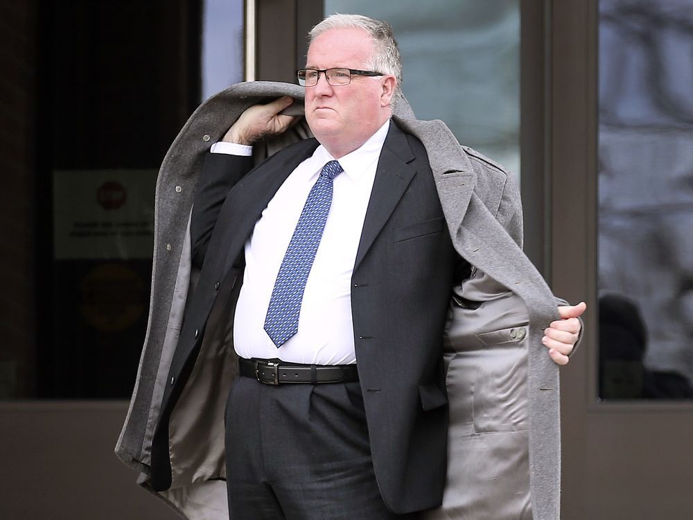 Sex trial hears of alleged massages, sleepovers with ex-fire chief ...