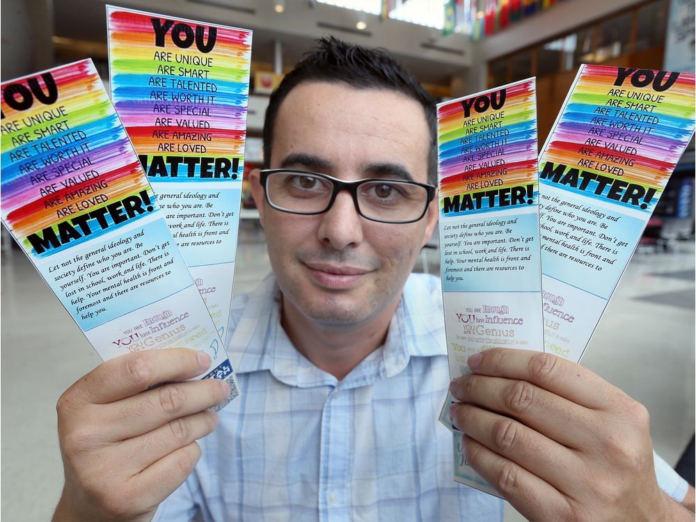 UWindsor sociology students make bookmarks for mental health | Windsor Star