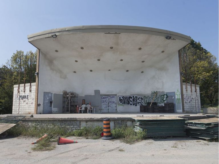 Windsor woman wants Jackson Park Bandshell restored | Windsor Star