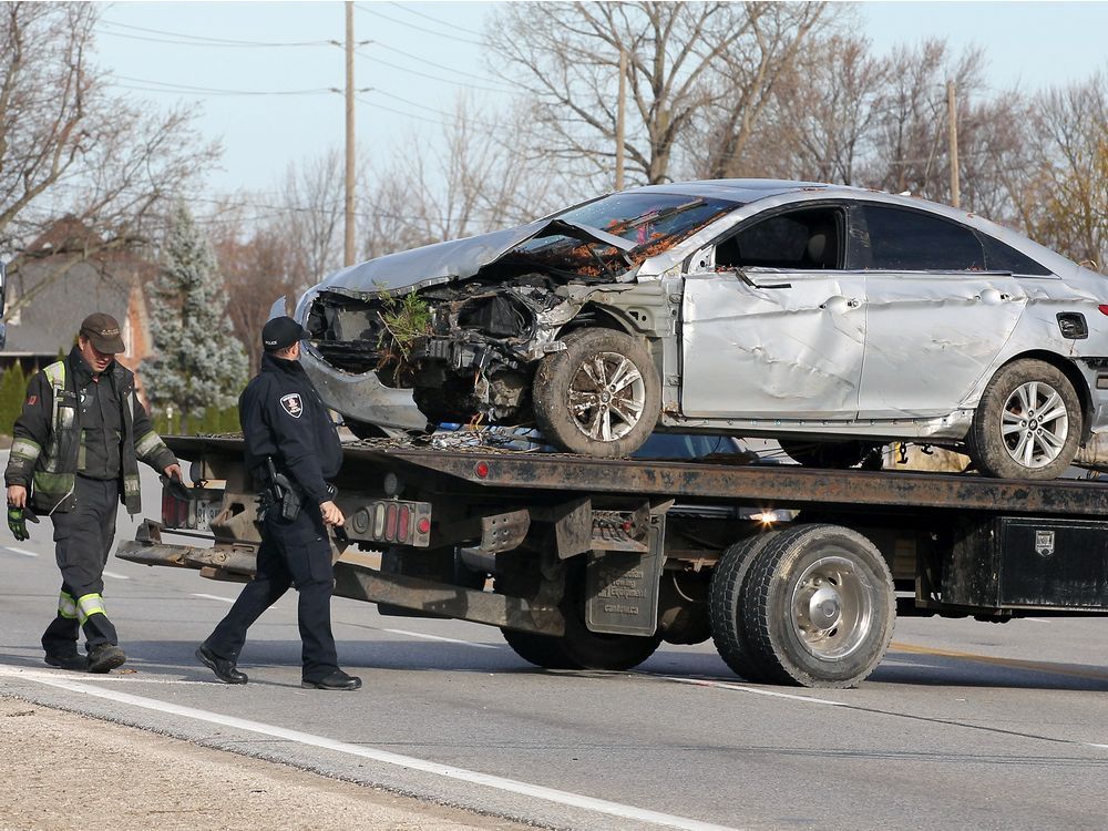 Photos: Collision in 1900 block of Front Road | Windsor Star