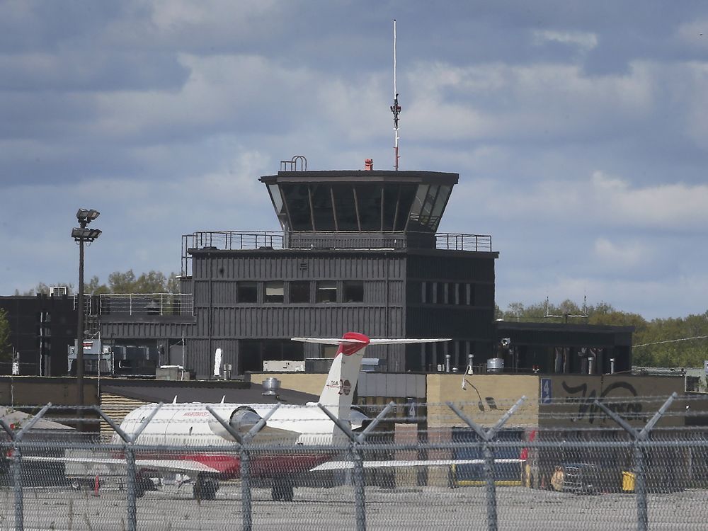 Windsor's airport looking to cash in on available government funds ...