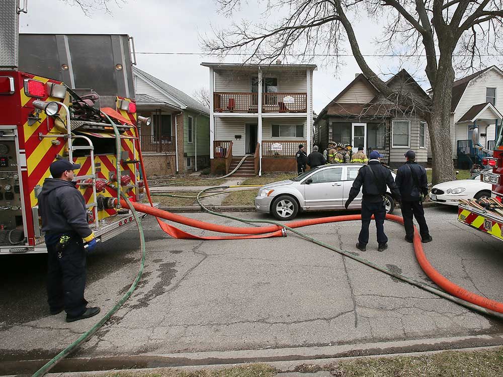 Fire at residence on McEwan Avenue displaces five occupants | Windsor Star