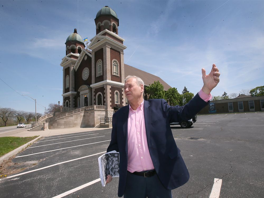 City tried to buy vacant riverfront land, but Ford wants package deal ...