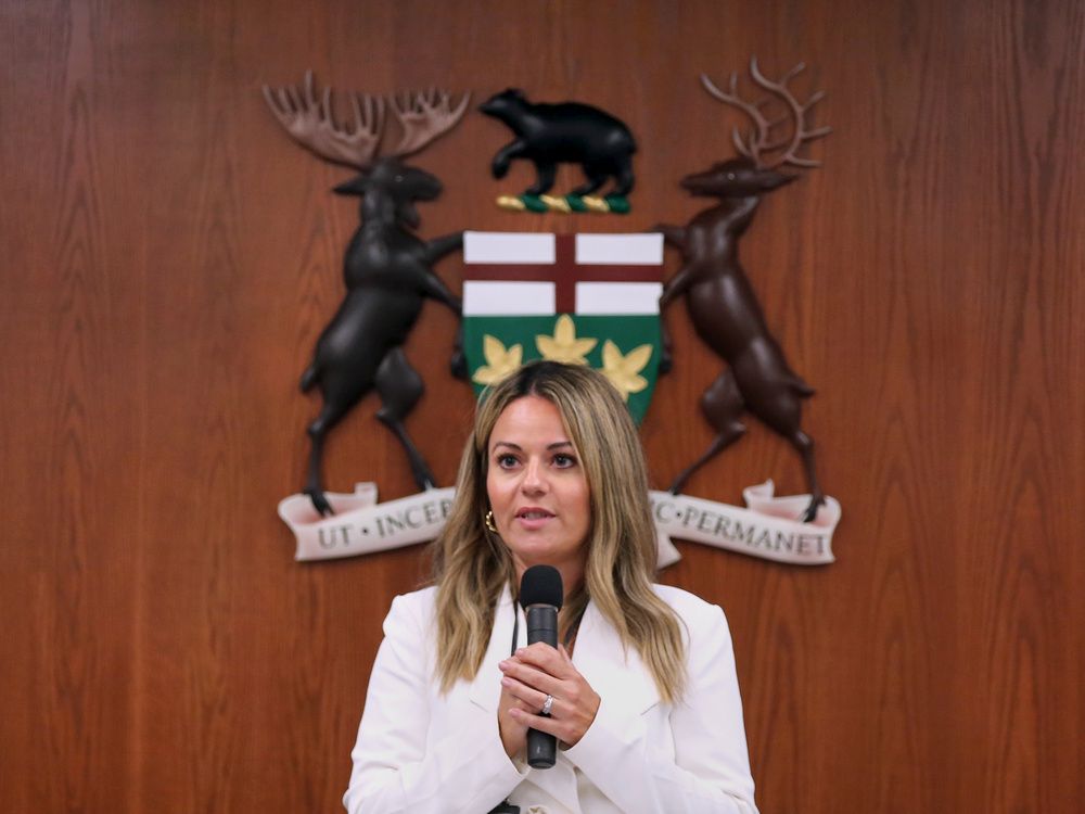 New Provincial Offences courts open in Windsor's City Hall Square ...