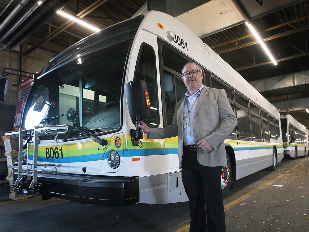 City of Windsor takes delivery of 24 new buses as ridership increases ...
