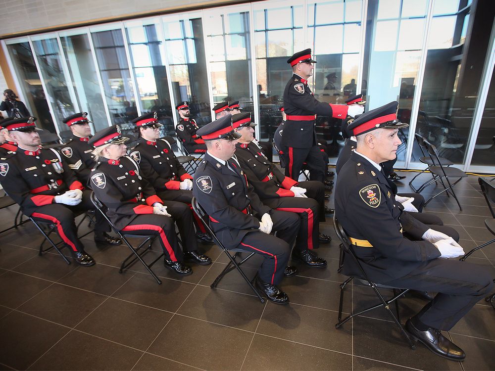 Windsor police Honour Guard recognized for commemorating the Queen ...