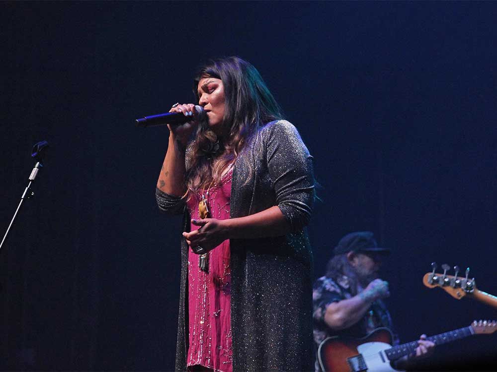 Blues singer Crystal Shawanda performs in Windsor on Friday | Windsor Star