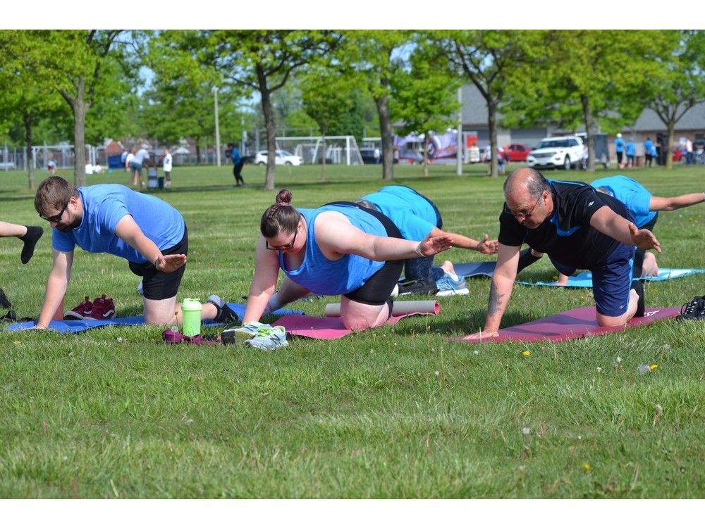 Alzheimer's fundraiser draws families to Ford Test Track | Windsor Star