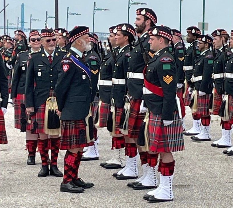 Essex and Kent Scottish receives new regimental colours | Windsor Star