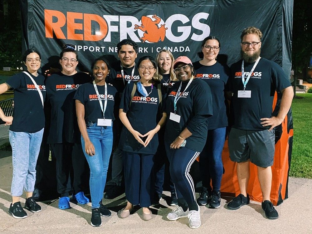 Youthful ‘Red Frogs’ aim to boost safety in downtown Windsor | Windsor Star