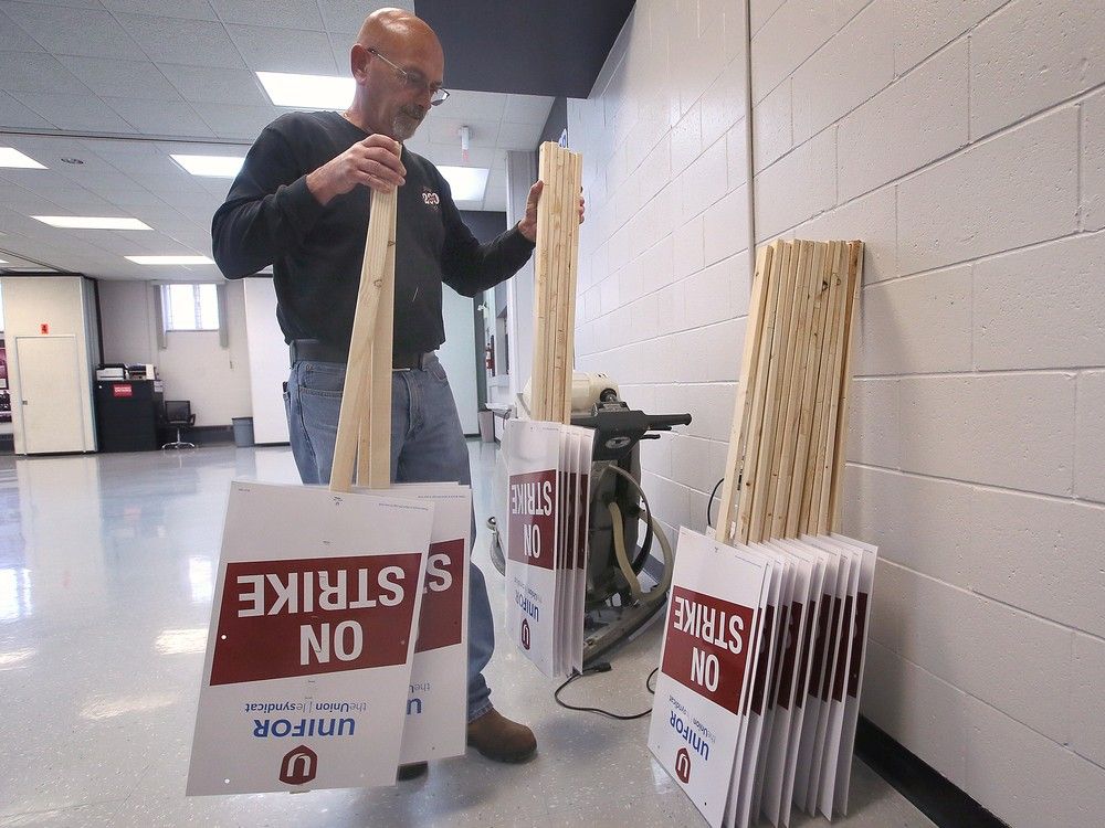 Talks continue with strike deadline looming | Windsor Star