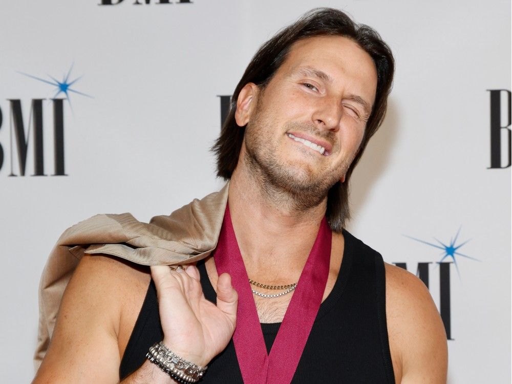 Country singer Russell Dickerson to play Caesars Windsor March 8 ...