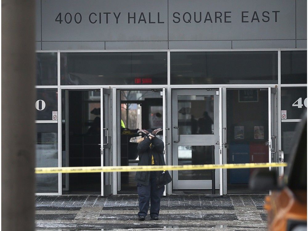Transformer fire closes Windsor City Hall Square buildings | Windsor Star