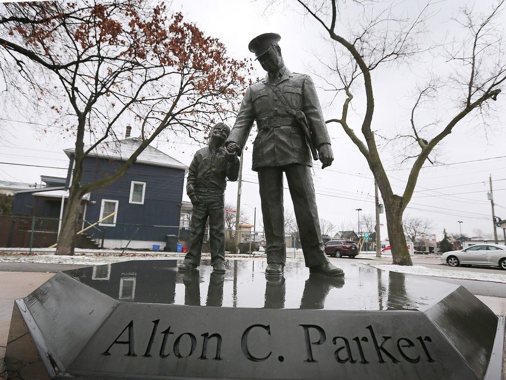 UPDATE: UWindsor expresses 'profound regret' over Black student snub ...