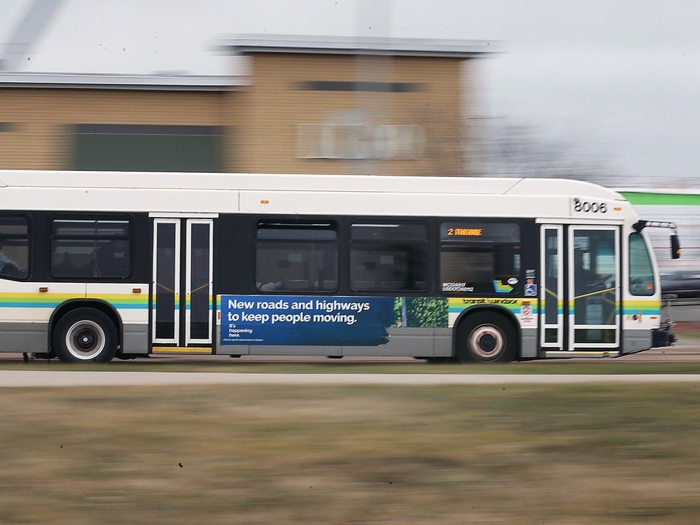 New Windsor warming bus an overnight hit | Windsor Star