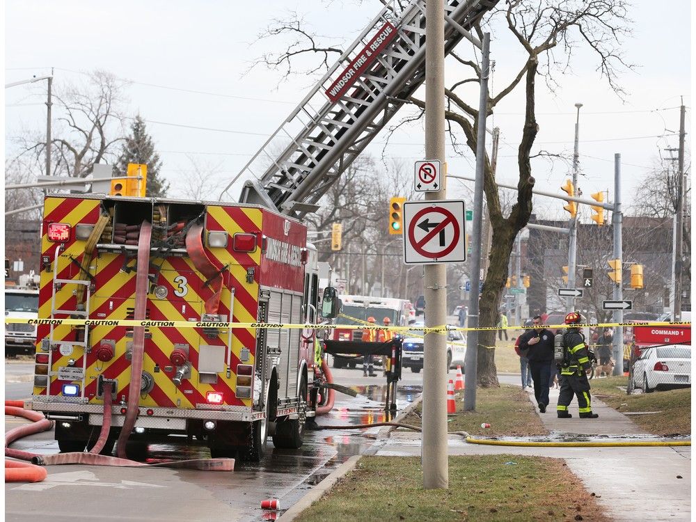 Many rushed to hospital due to downtown Windsor apartment fire ...