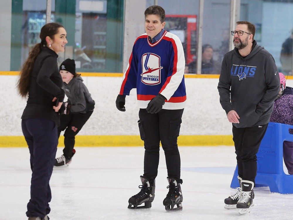 PHOTOS: MPP Dowie hosts free Tecumseh Family Day skate | Windsor Star