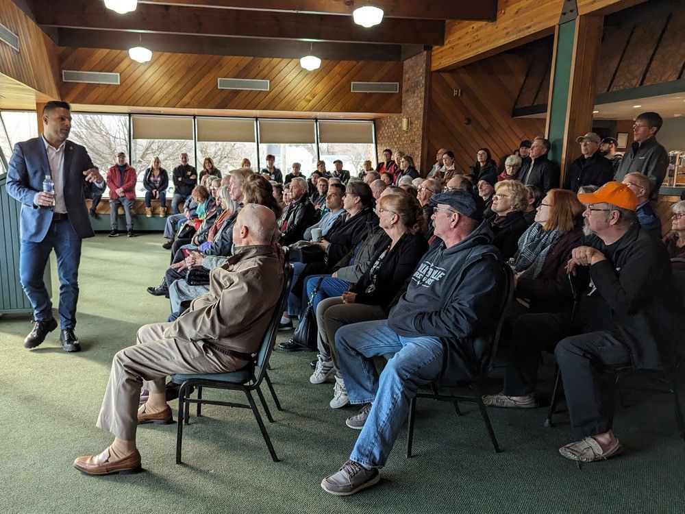 Windsor’s Roseland Golf neighbours launch anti-condo petition | Windsor ...