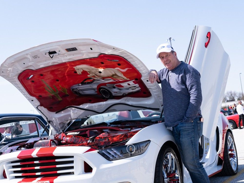 Mustangs gather in Windsor to salute 60 years of muscled magnificence ...