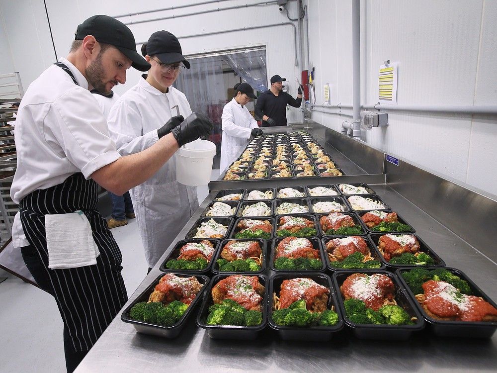 Windsor's Smart Fridge fills hunger for workplace meal options ...