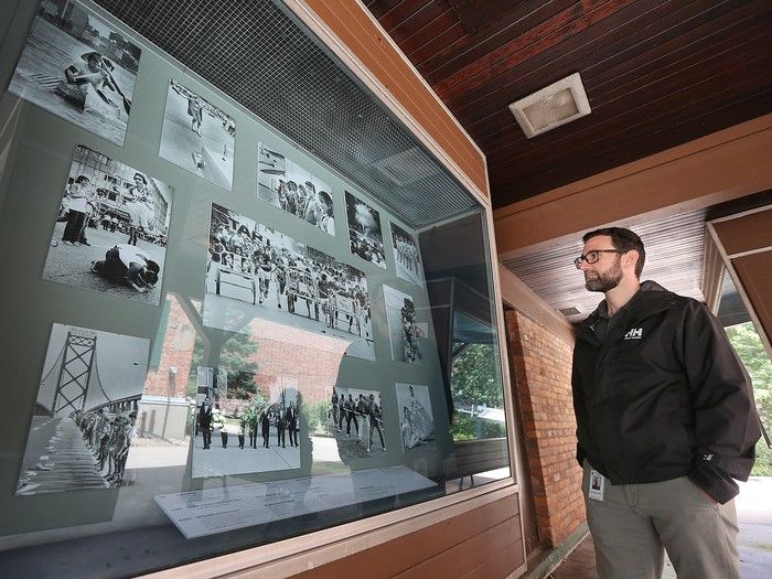 Windsor Star exhibit offers glimpse of city history in progress ...