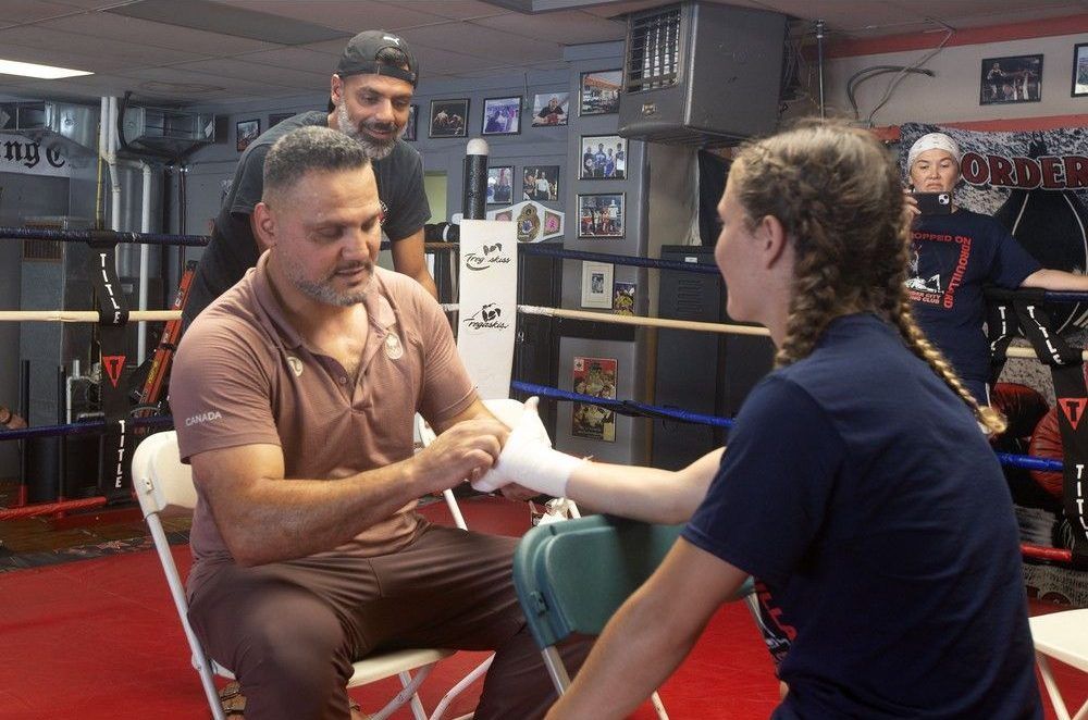 Canadian boxing coach El-Mais revisits roots at Windsor boxing club ...