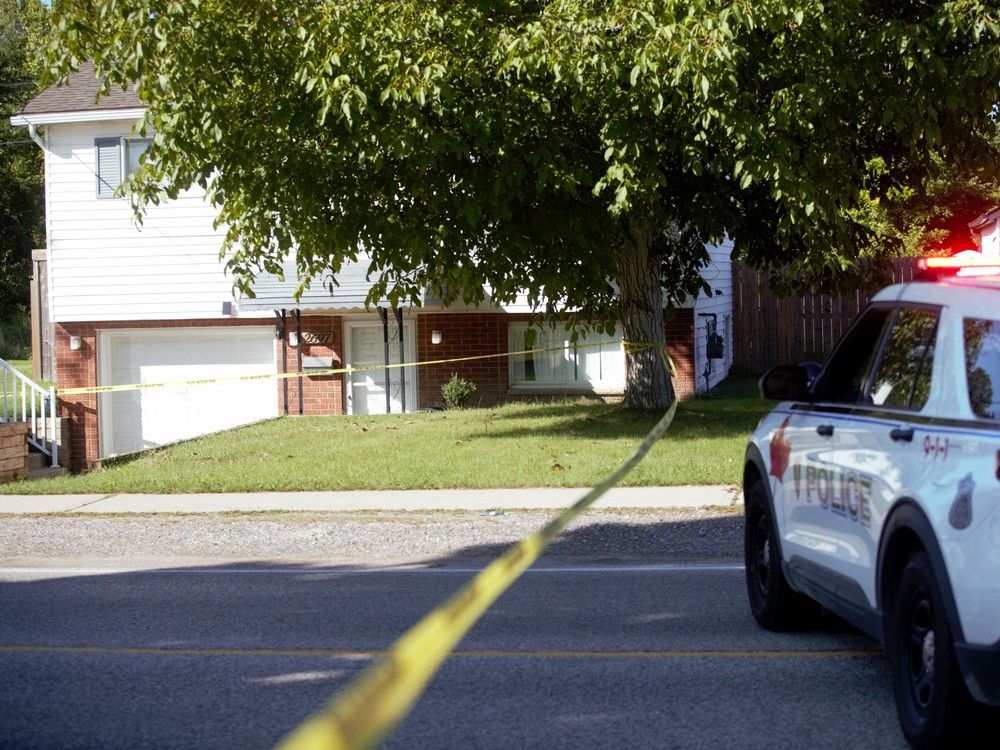 Windsor police close part of Pillette Road for active investigation ...