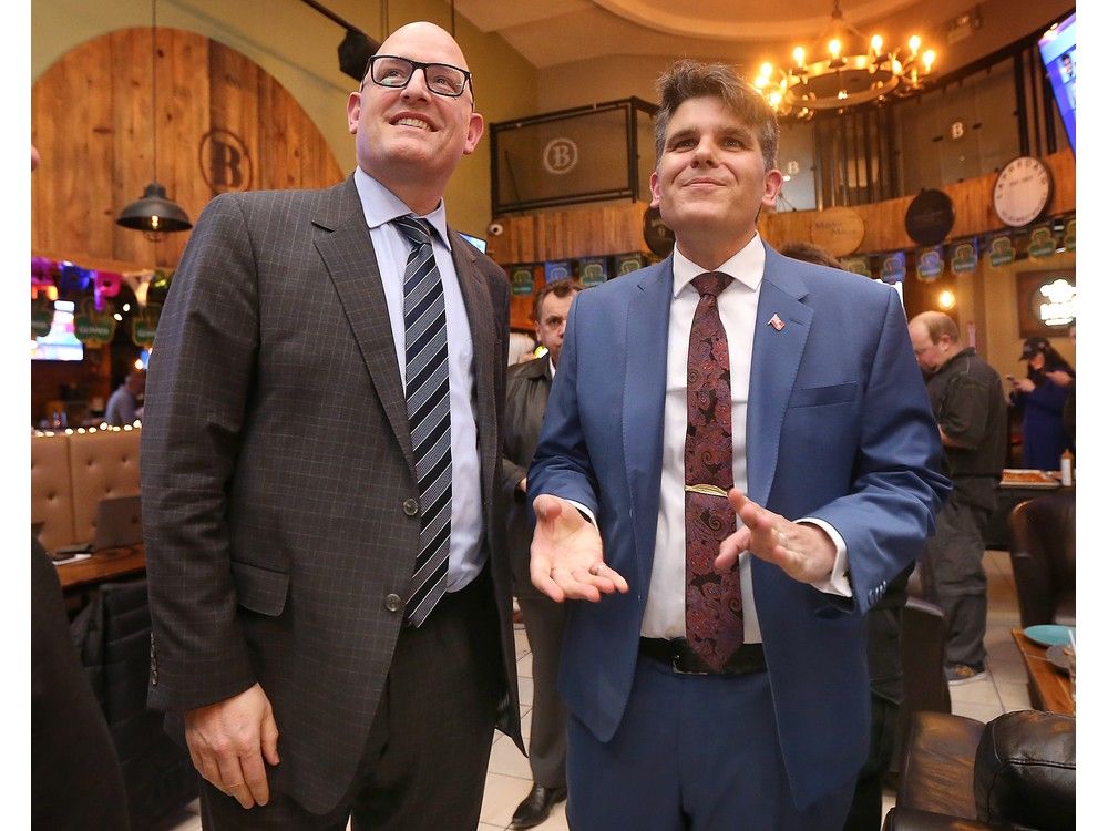 Dowie cruises to second consecutive term | Windsor Star