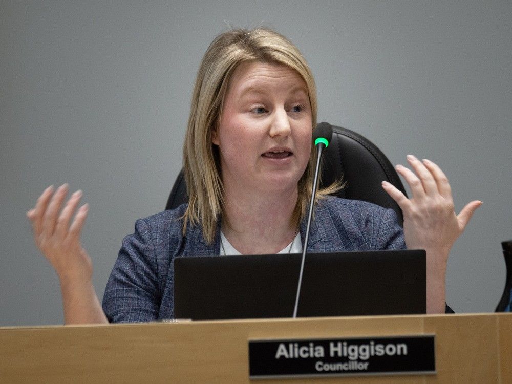 Tecumseh to consult public on increasing town's housing density ...