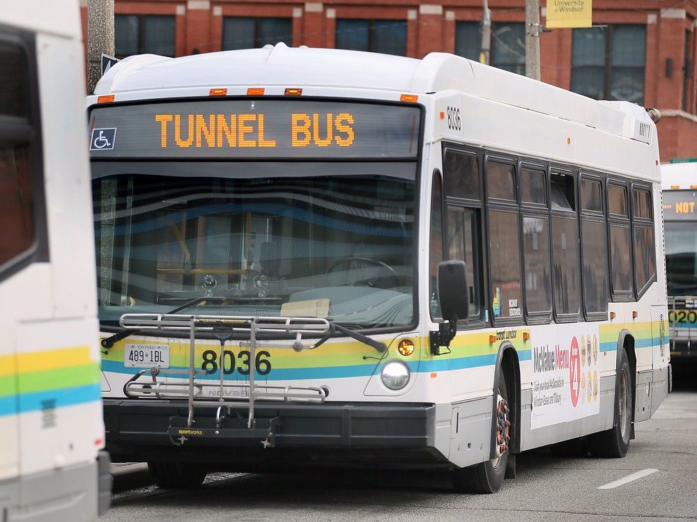 'Sad to see it go' — Windsor-Detroit tunnel bus stops after 95 years ...