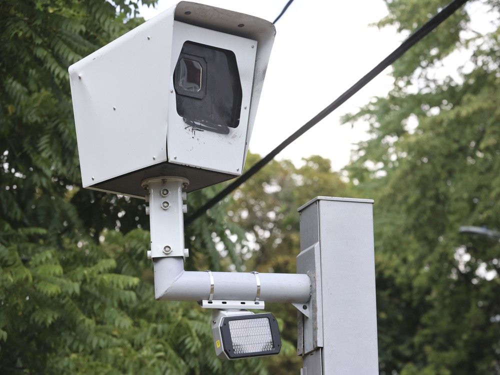 On eve of Windsor installing speed cameras, Premier Ford imposes ban ...